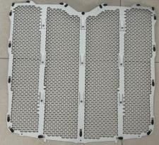 Bug Screen Chrome Peterbilt 579 2023+ — WTP